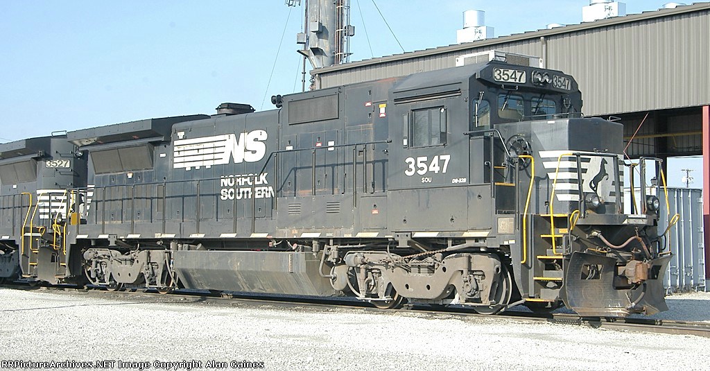NS -8-32B 3547